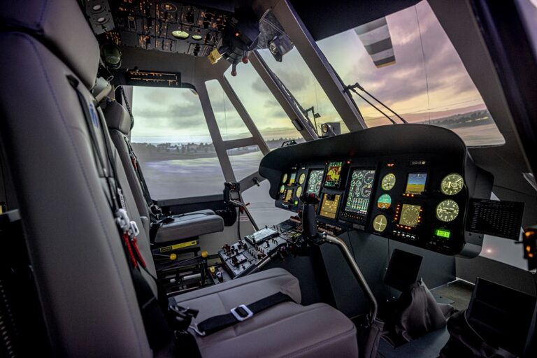 Flight simulators: FTD vs External FFS vs Internal FFS - Entrol ...